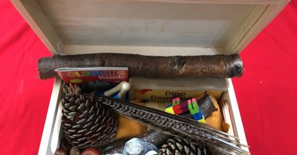 Firefly United States | How to Make an Autumn Fidget Box